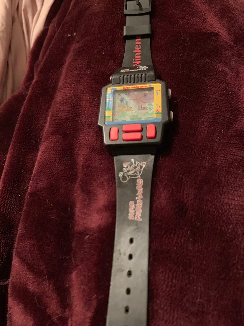 Super Mario World Video Game Watch. Mint Condition and Working | Etsy