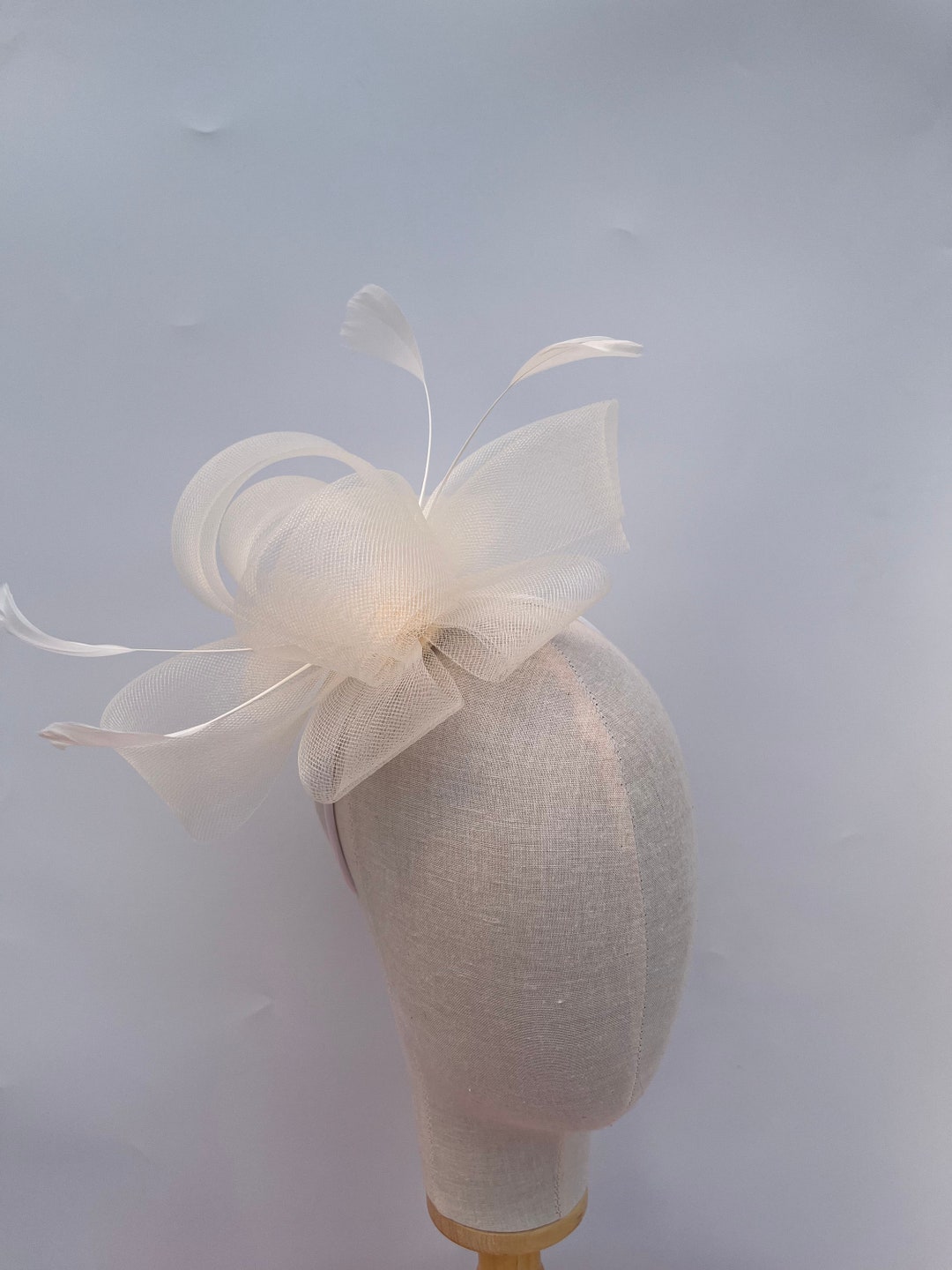New Cream Wide Loop Mesh Fascinator With Added Feathers on Changeable ...