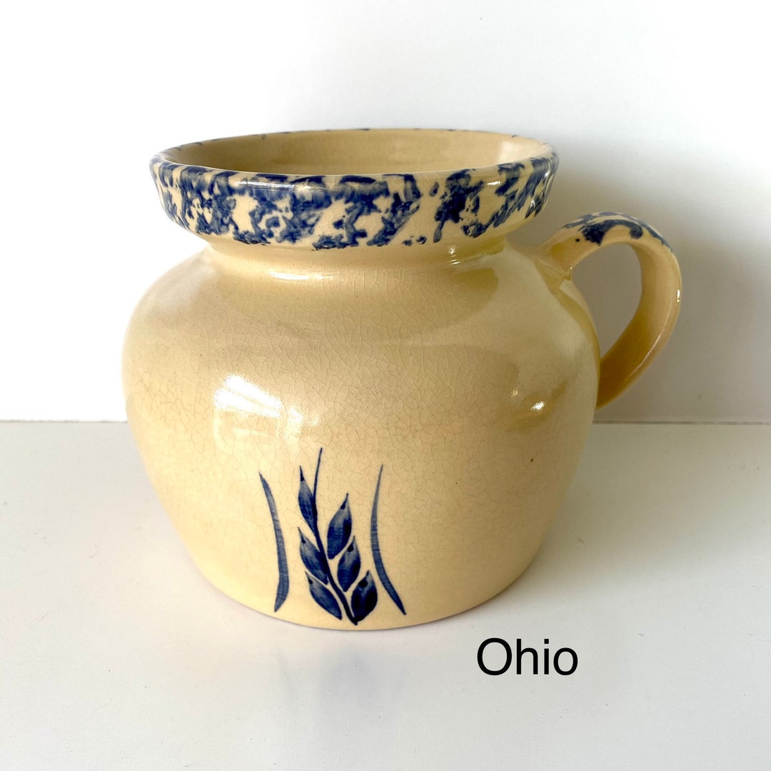 RRP Co Robinson Ransbottom Pottery Blue Spongeware Wheat Bean Pot, 1 ...
