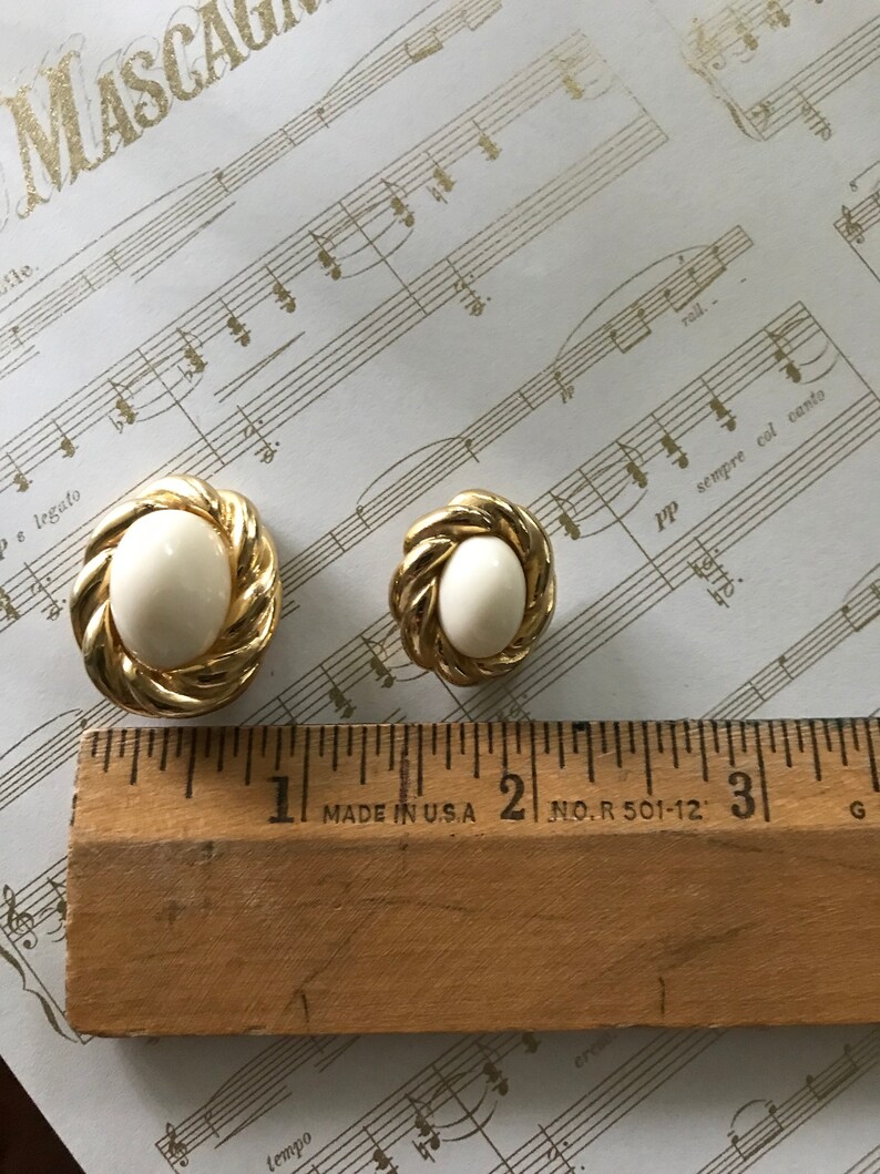 Ivory Color Cabochon Lamode Button - Etsy