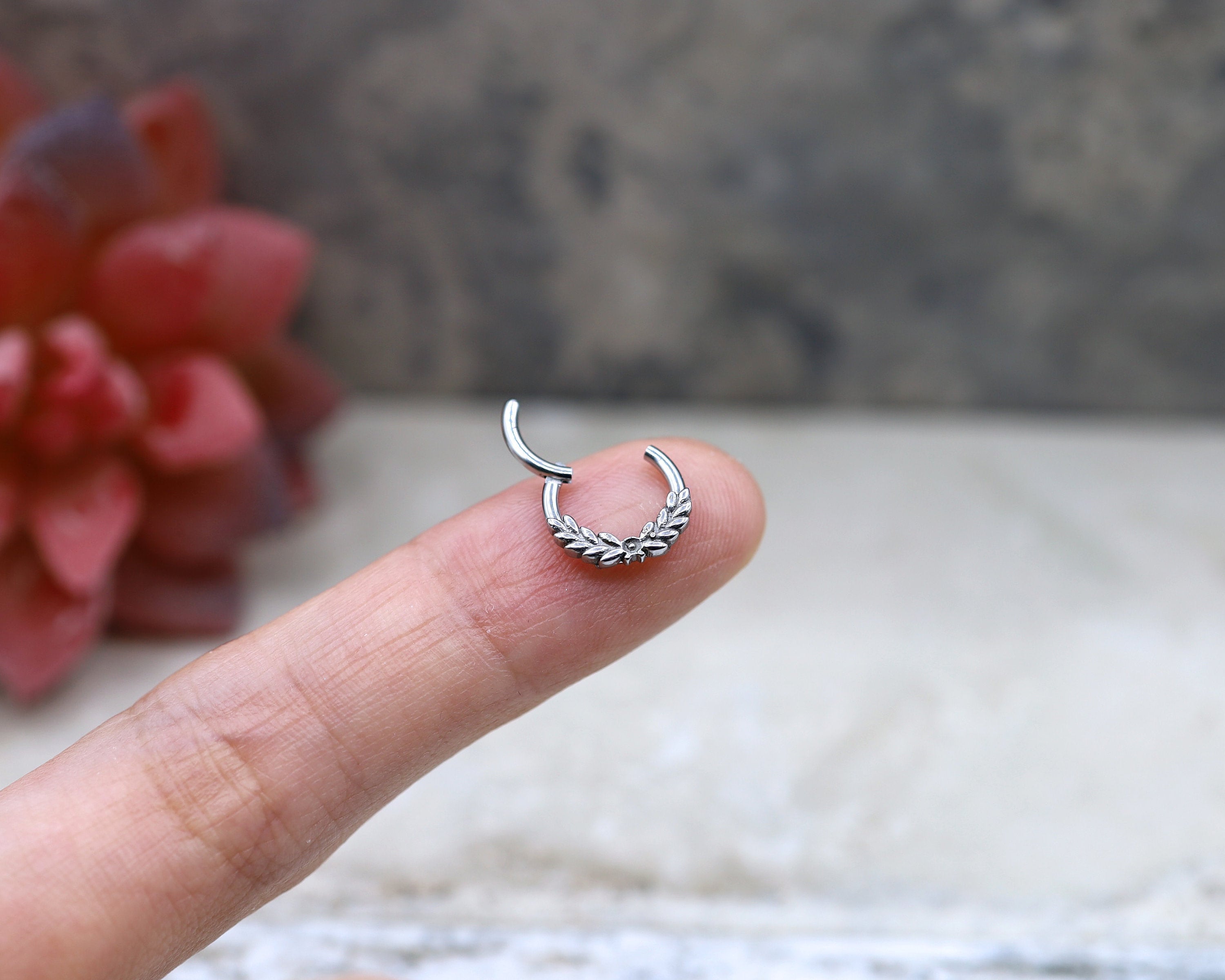 16g Clicker, Daith Jewelry, Septum Clicker, Dainty Leaf, 100% Surgical ...