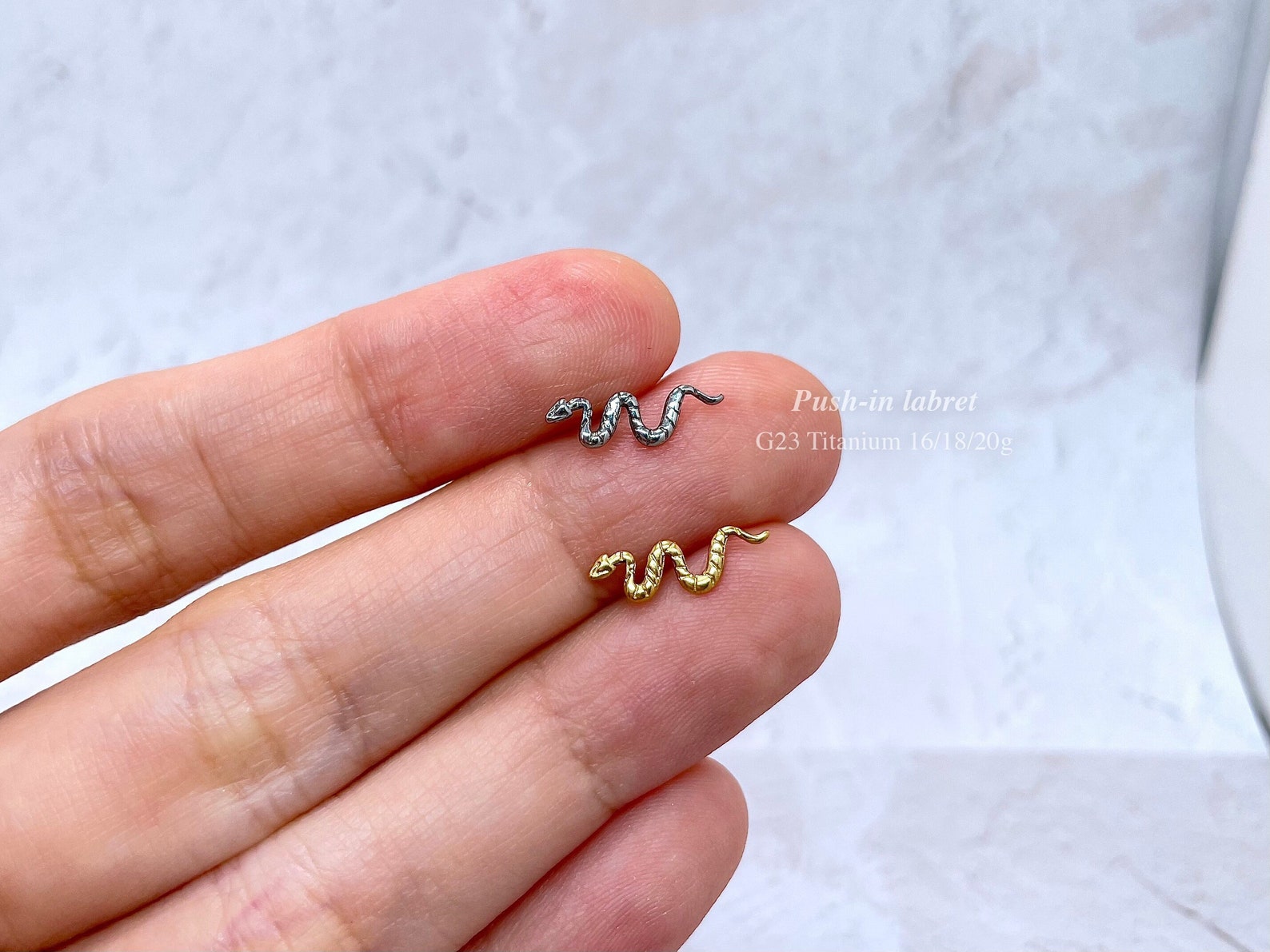 IMPLANT GRADE TITANIUM Dainty Snake Threadless Earring Labret - Etsy