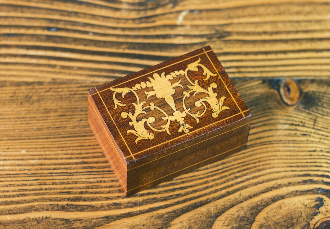 Mahogany & Boxwood Stamp Box 1920's - Etsy