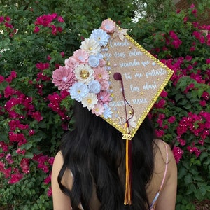 Custom Graduation Cap Topper, Rose Gold Gradcap, Gracias Mama Cap ...