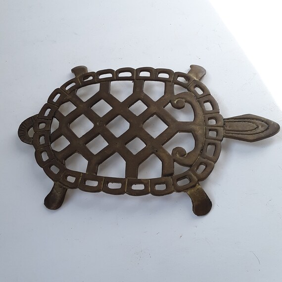 Trays Vintage brass turtle trivet 10 x 6 Dining & Serving etna.com.pe