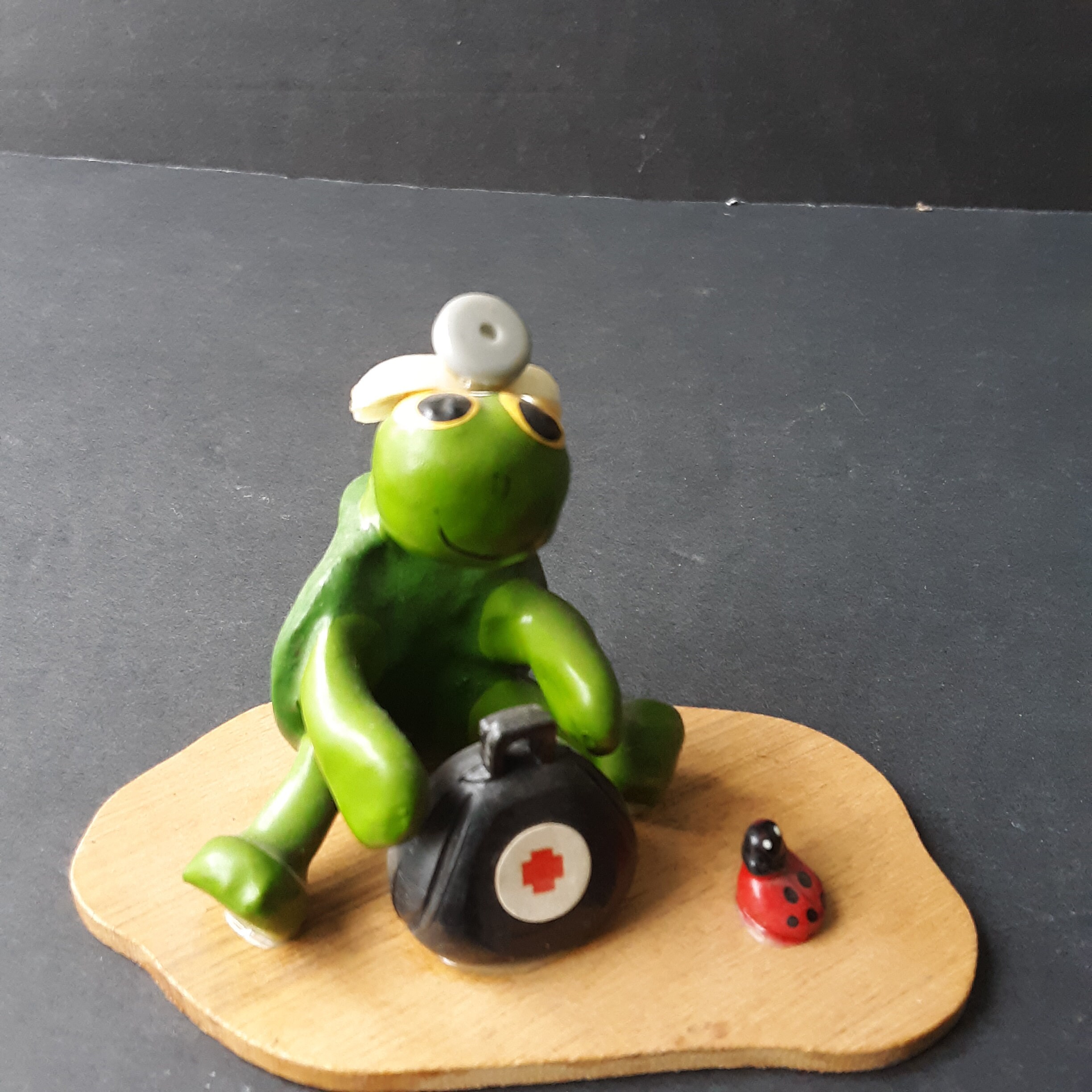 Figurines & Knick Knacks Turtle Vintage designed by Barry Carpenter ...