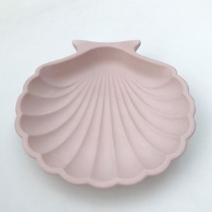 Concrete Clam Shell Dish | Trinket Tray - Etsy UK
