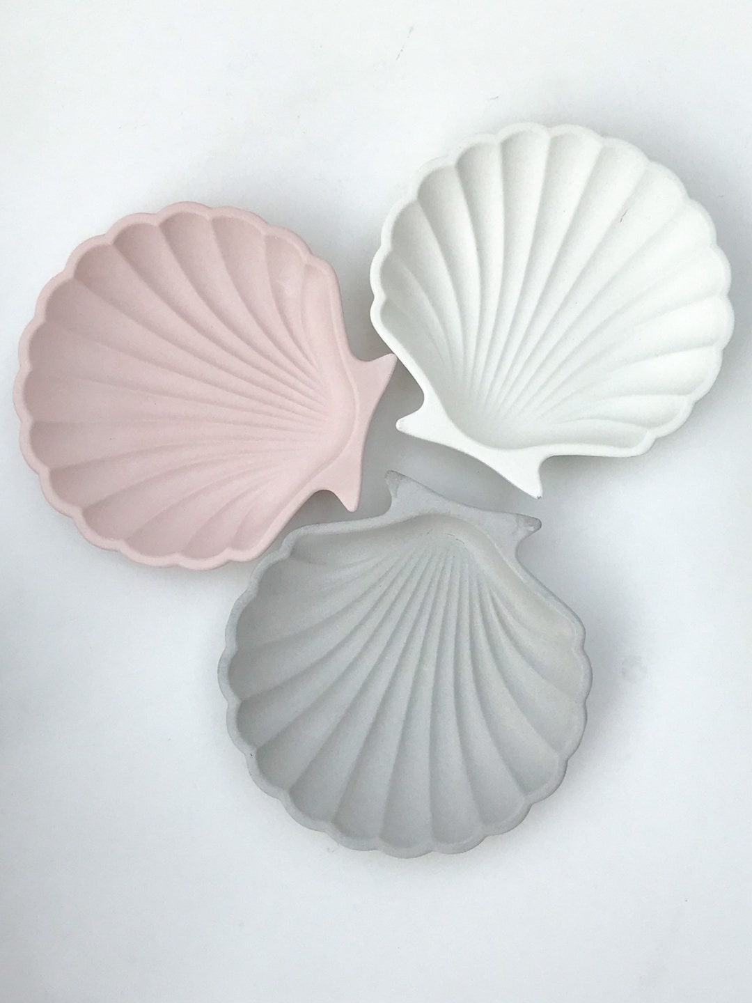 Concrete Clam Shell Dish | Trinket Tray - Etsy UK