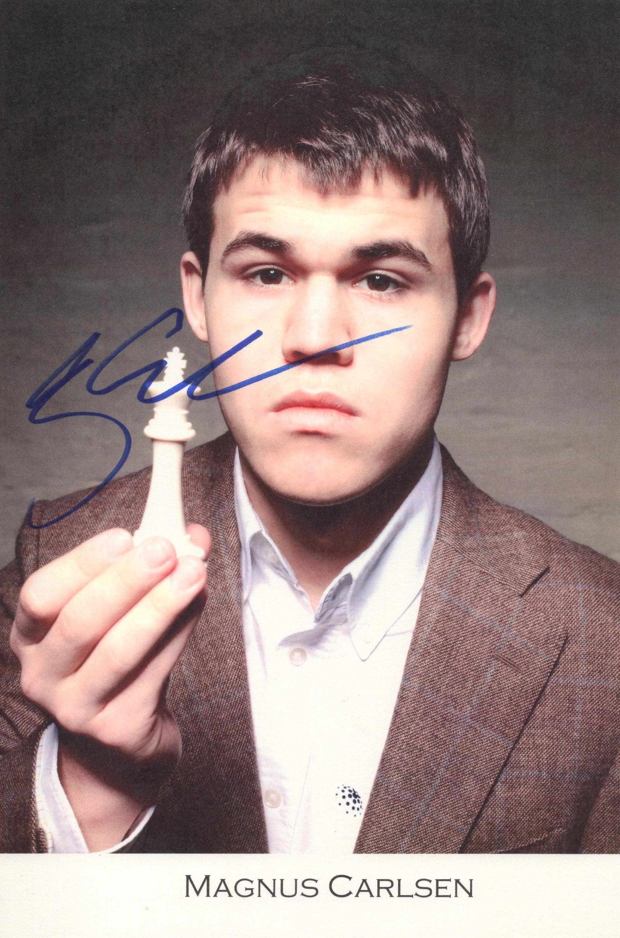 Magnus Carlsen Autographed Big A4 Classic Photo , A Grandmaster's ...