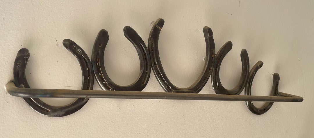 Horseshoe Towel Rack - Etsy