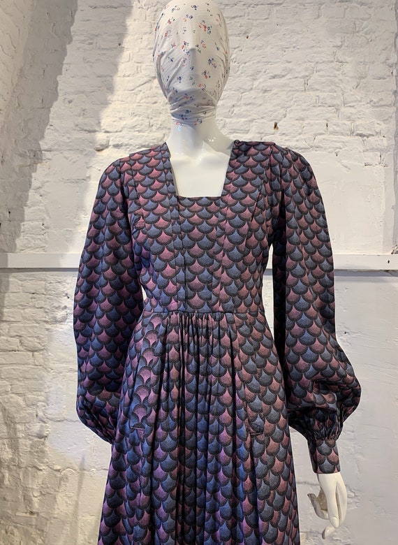 Rare Vintage 1970s Droopy and Browns by Angela Holmes… - Gem