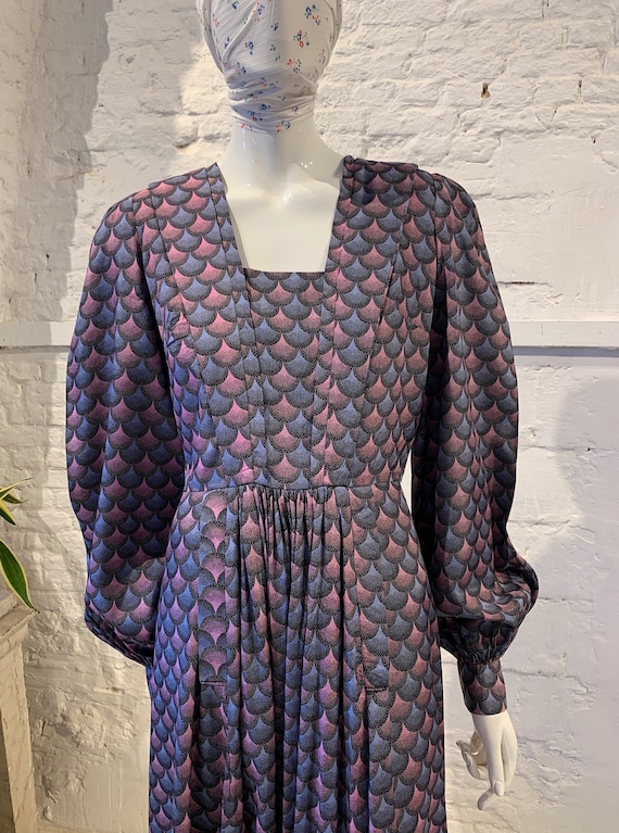 Rare Vintage 1970s Droopy and Browns by Angela Holmes… - Gem