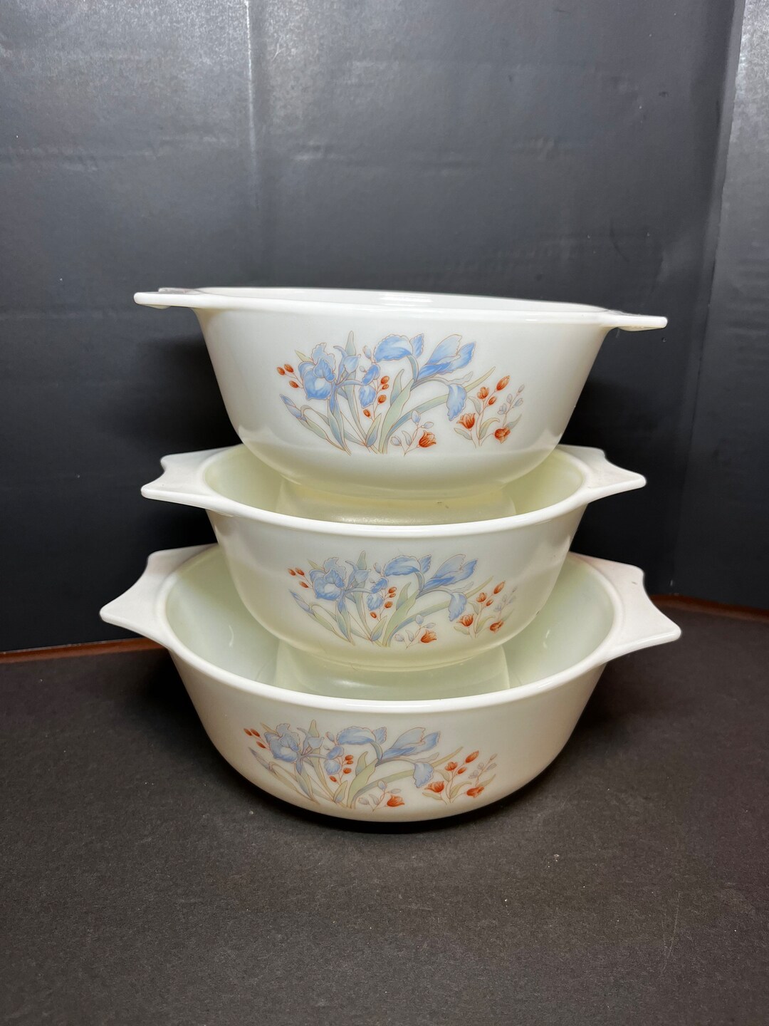 Vintage Pyrex Blue Iris and Lily Round Casserole Bowls Set of Three. - Etsy
