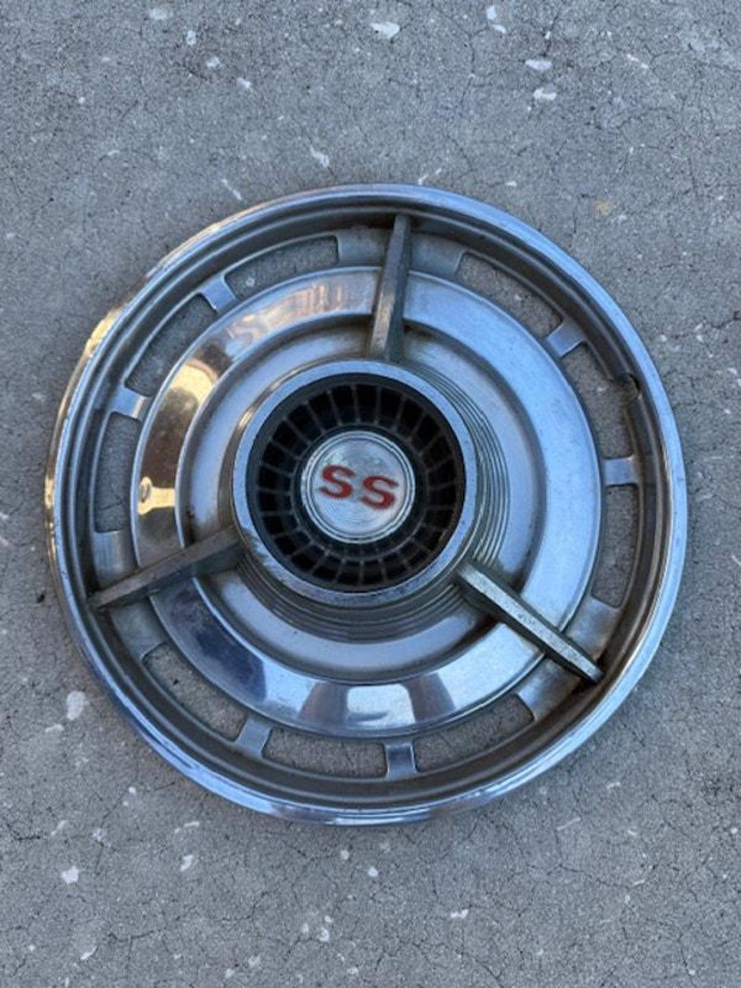 Single 1963 Chevy Impala SS Spinner Hubcap Chevrolet Super Sport Wheel ...