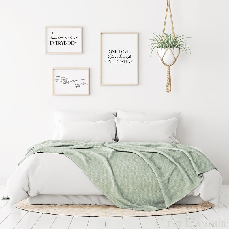 Love Everybody Typography Printable Minimalist Inspirational Saying - Etsy