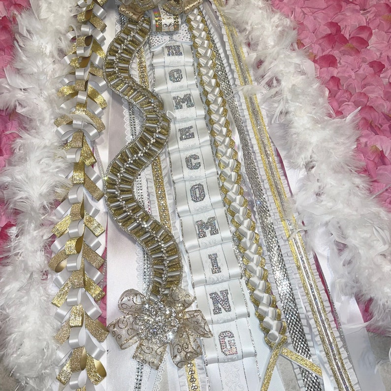 Complete 24 Long streamers Single Round Mum Homecoming - Etsy