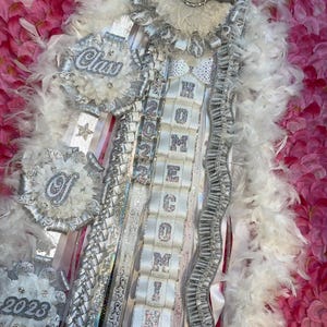 Class of 2026 Senior Triple Mum Streamer for Homecoming Mum - Etsy