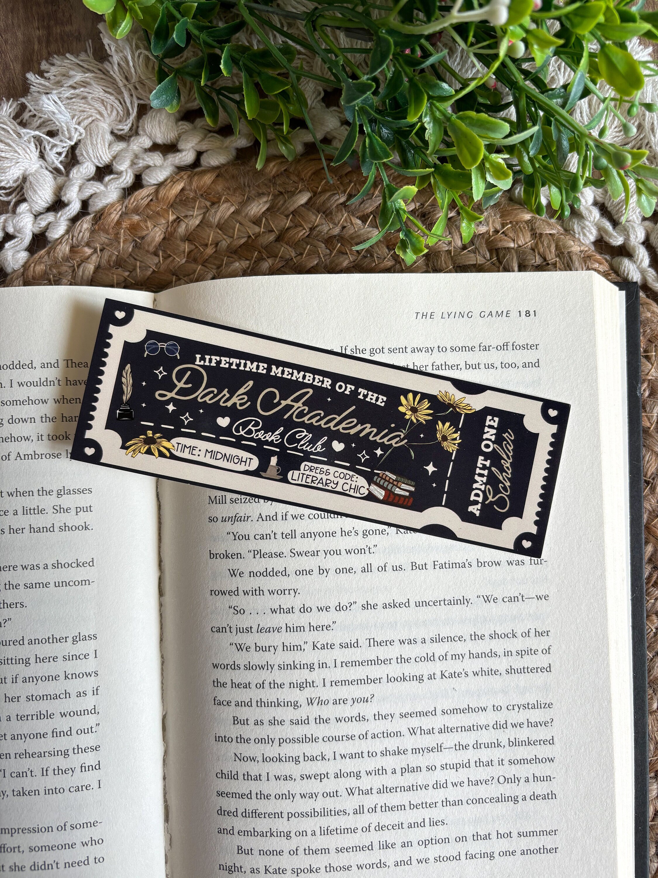 Dark Academia Bookmark, Cute Bookmark, Gifts for Readers - Etsy