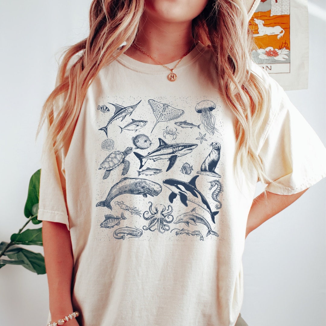 Vintage Ocean Shirt, Retro 90s Sea Animal Tshirt, Ocean Lover Gift ...