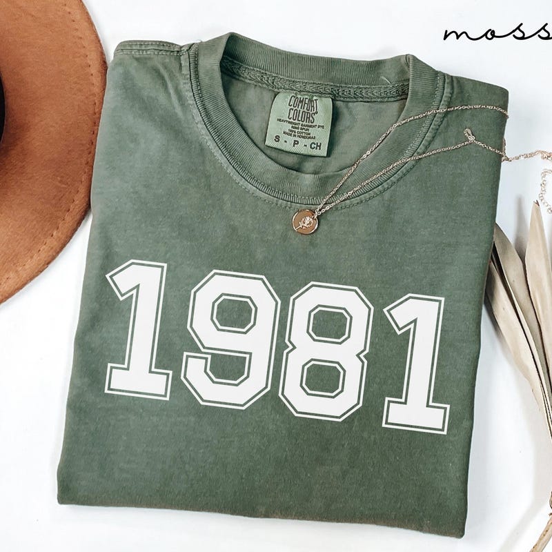 Born 1981 Tshirt - Etsy