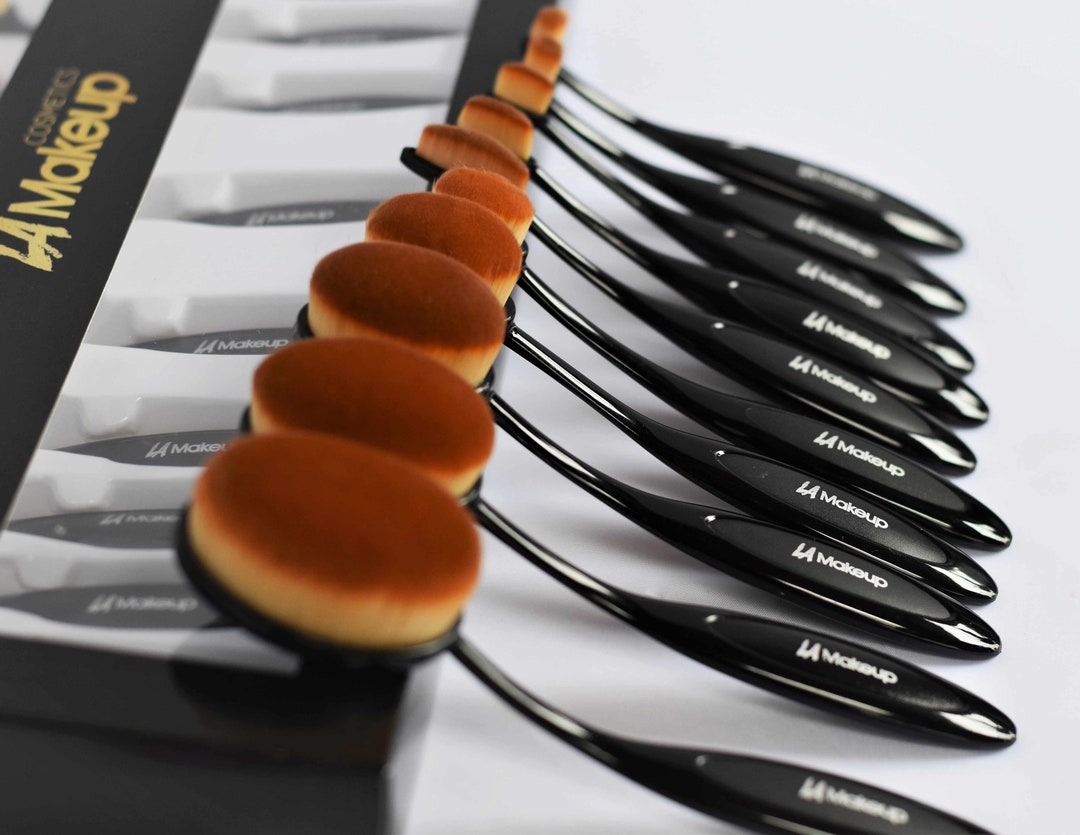 10 Pcs Super Soft Professional Oval Brush Foundation Contour Powder ...