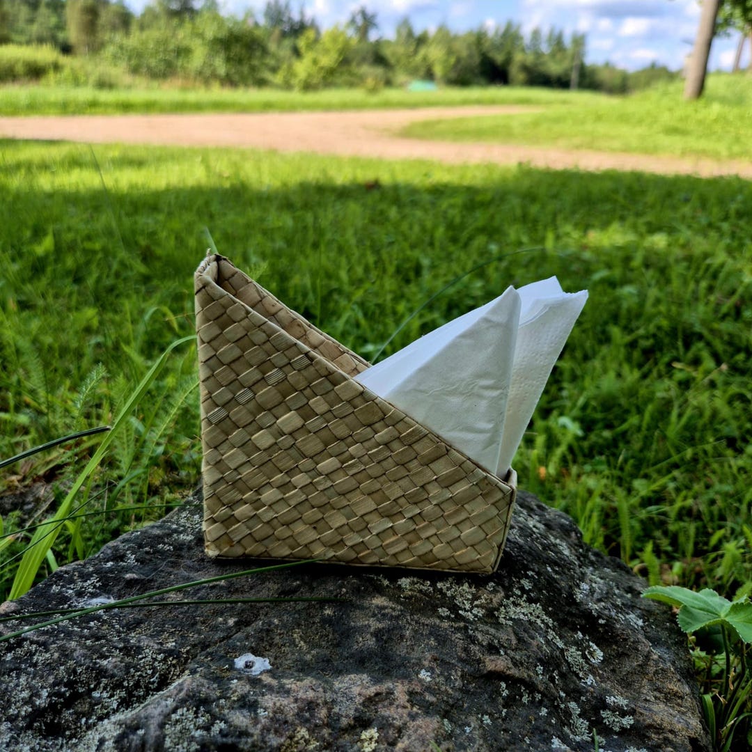 Vintage Woven Straw Napkin Holder, Boho Rustic Table Decor - Etsy