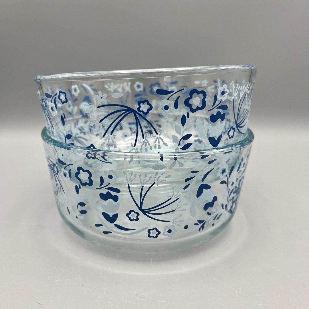 Pair of Pyrex Clear Cereal Bowls With Blue Flower Design - Etsy