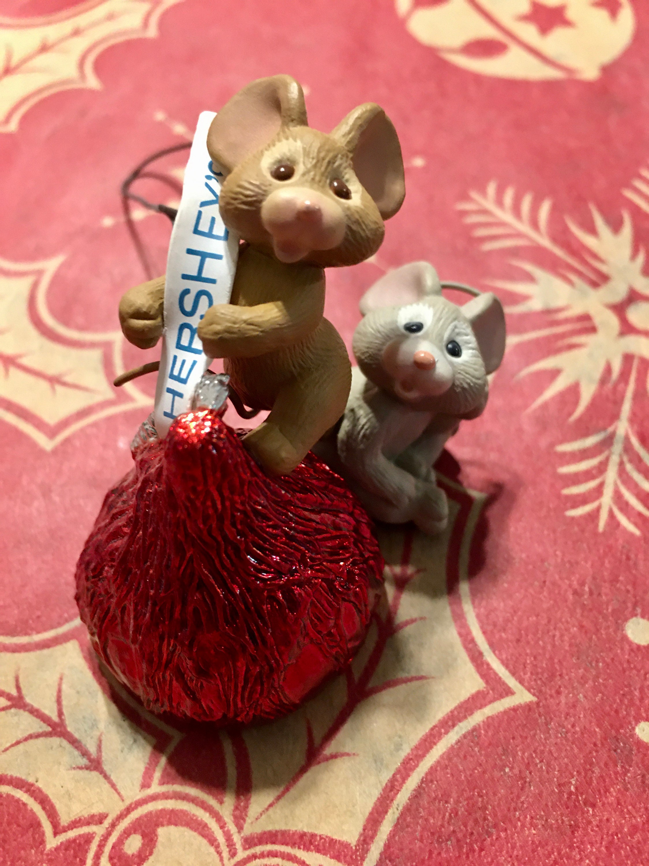 Hallmark Sweet Treat Ornament - Etsy España