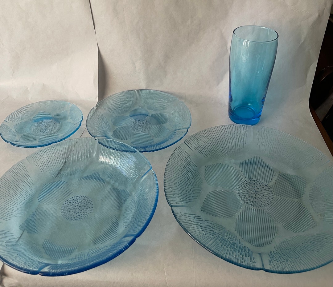 Beautiful Vintage Turquoise Light Blue 5 Piece Handblown Glass Dish Set ...