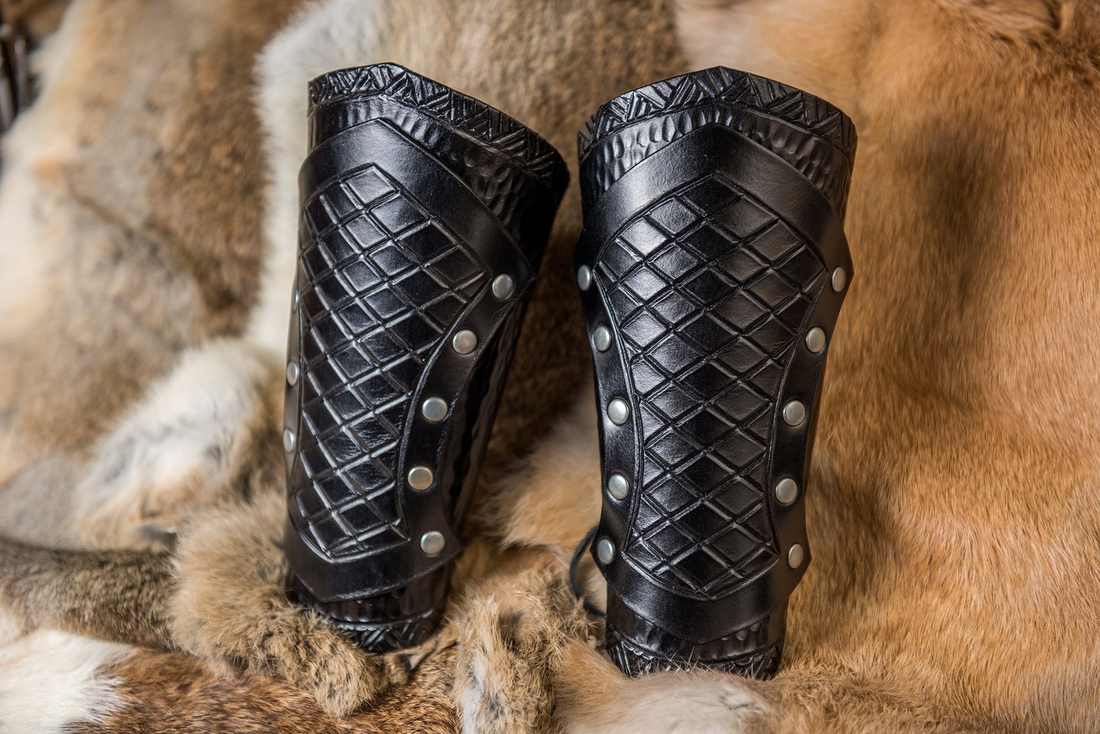 Hendmade Leather Bracers - Etsy