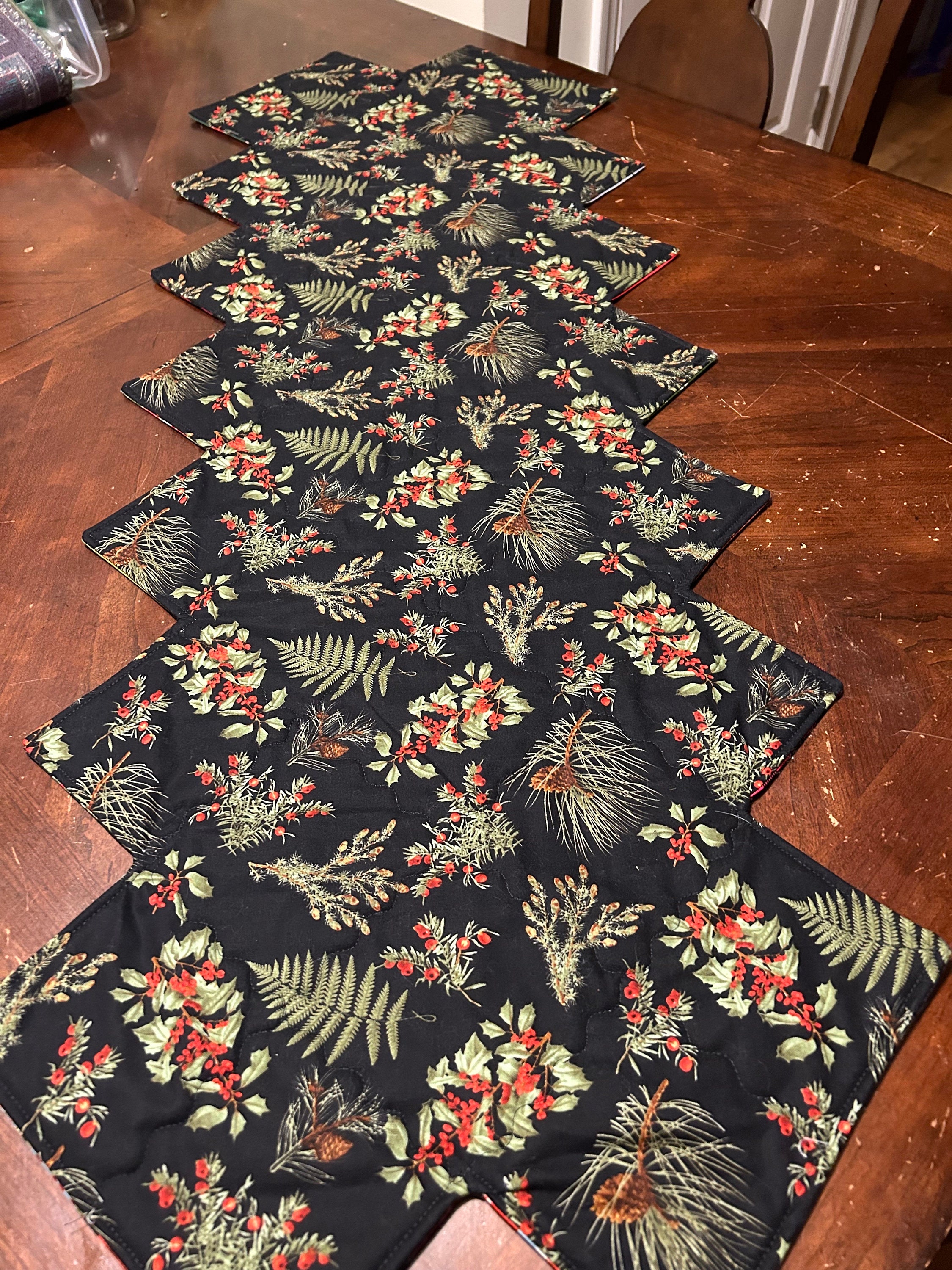 Christmas Zig Zag Runner - Etsy