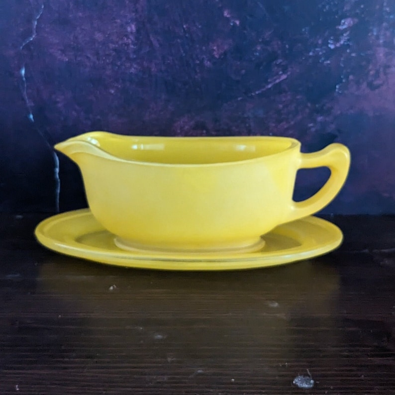 Yellow Glass Gravy Boat & Saucer by JA Joblin Pyrex Ware, Vintage ...
