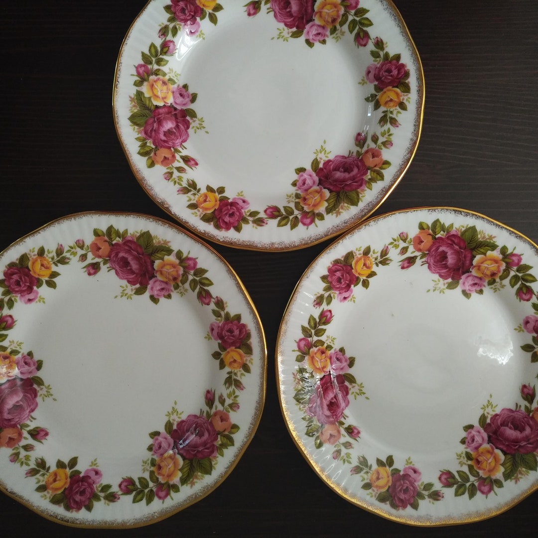 Vintage Handpainted Floral Plate Cottage Rose Pattern by Elizabethan ...