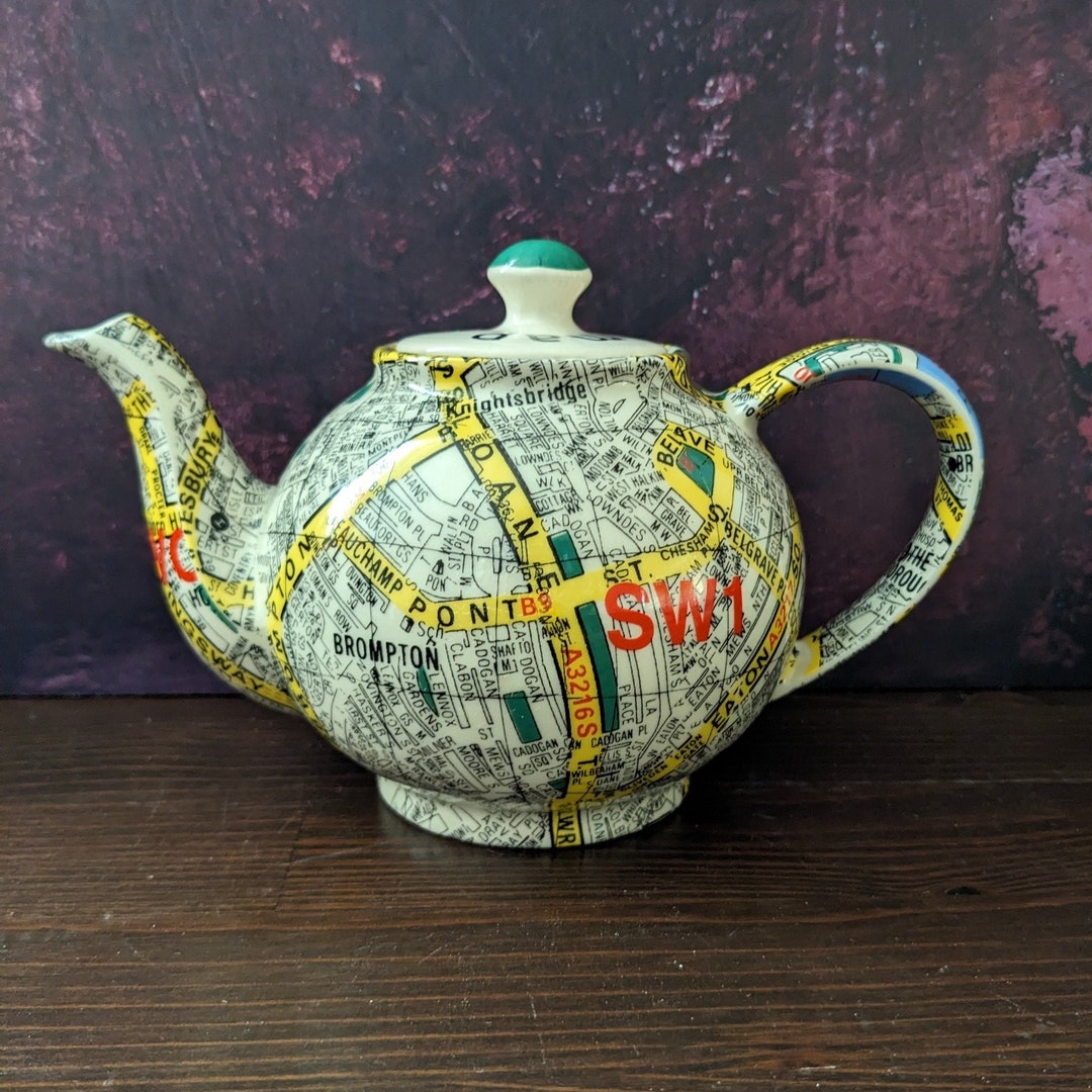 Vintage London Map Novelty Teapot Paul Cardew, Vintage Tearoom Cafe ...