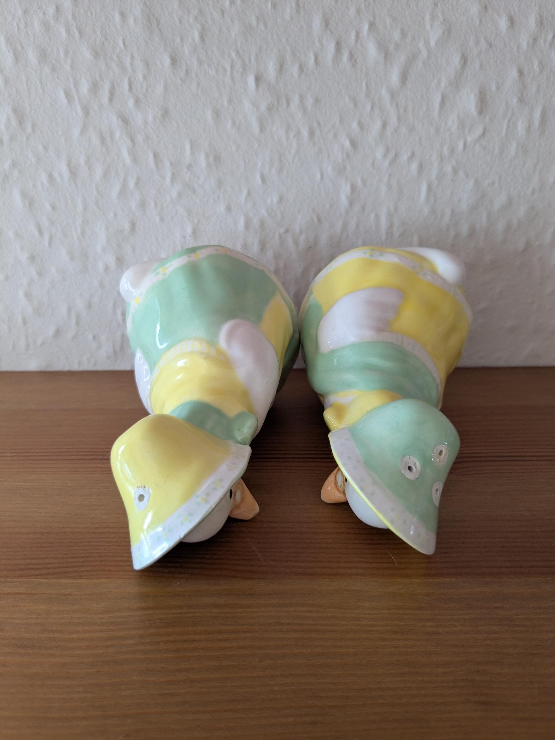 Vintage MOTHER GOOSE Salt and Pepper Shaker Set - Etsy