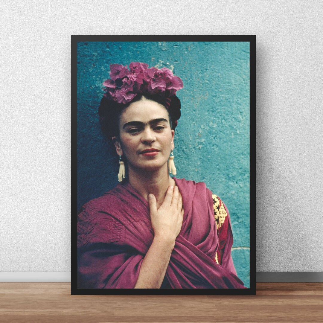 Frida With Flowers, Frida Kahlo Print Photography, Frida, Celebrity ...