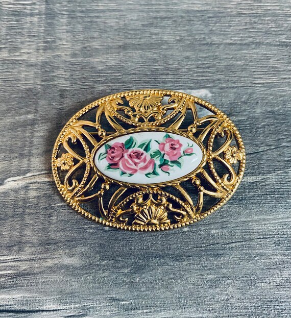 vintage avon oval porcelain - Gem