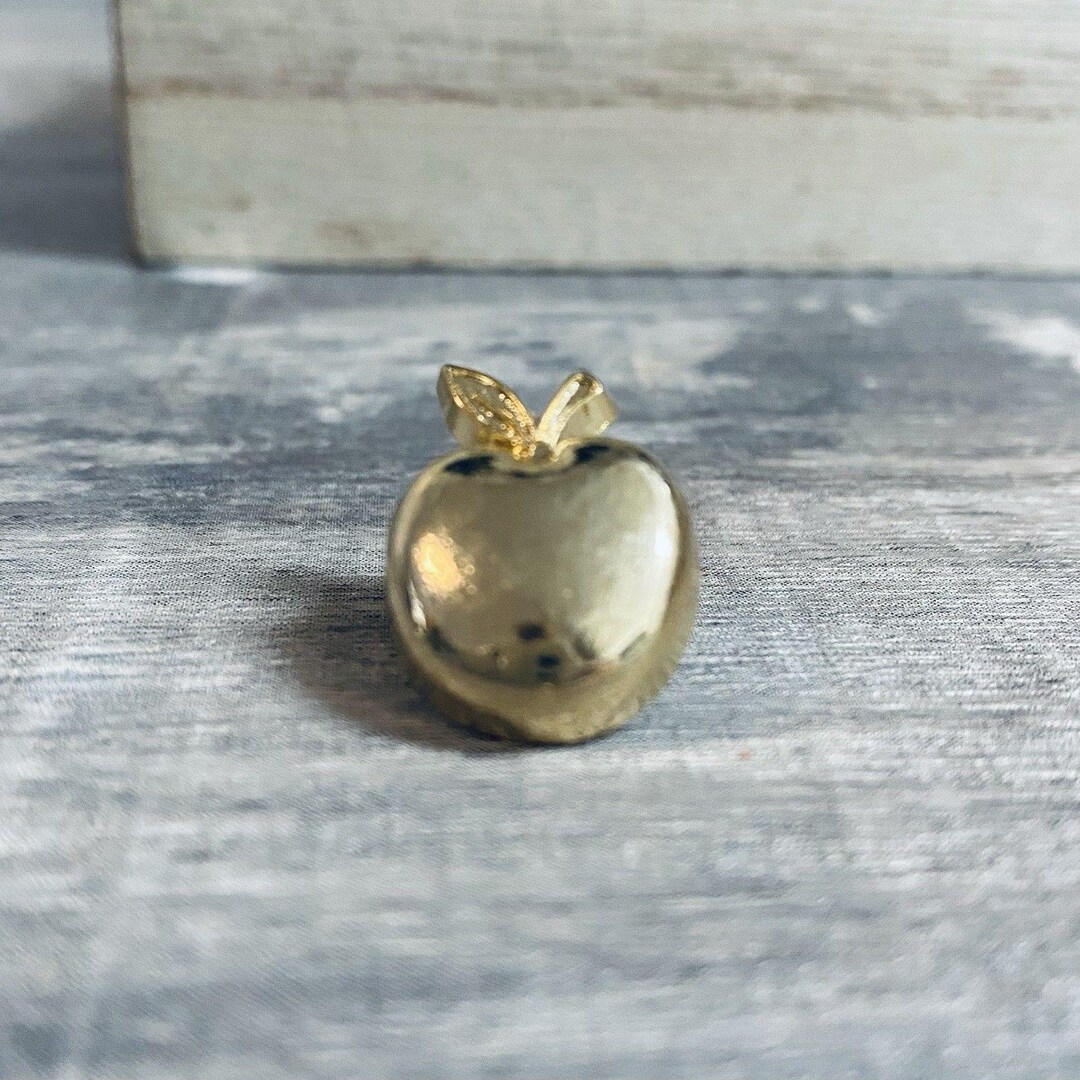 Vintage Golden Apple Lapel Pin, Teacher Appreciation Gift - Etsy