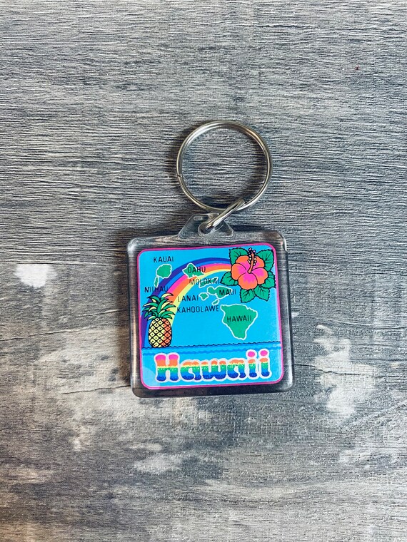 Vintage Hawaii Colorful Map Souvenir Keychain Plastic - Gem