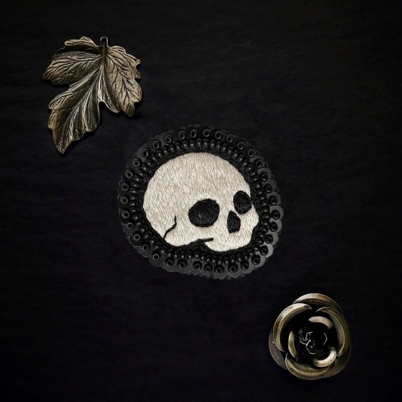 Skull Brooch - Etsy