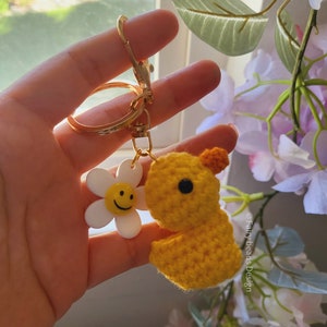 Cute Crochet Duck and Smiley Daisy Key Ring, Bling Accessories, Cute ...