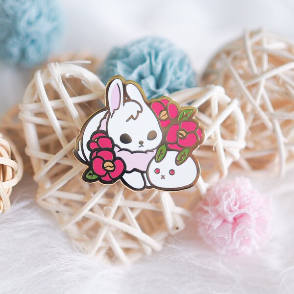 Japanese Enamel Pin - Etsy