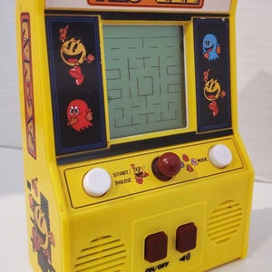 1983 Bandai Pacman Hand Held Game - Etsy