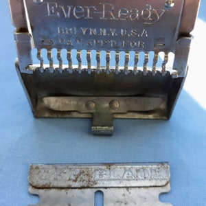 Antique 'ever-ready' 1924 (1919) Single Blade Razor, With Original 'GEM ...