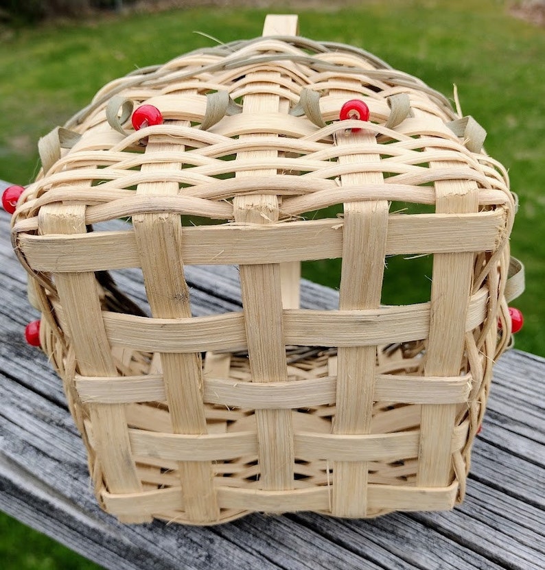 Vintage 'cape Cod' Style Berry Basket With Red Bead | Etsy