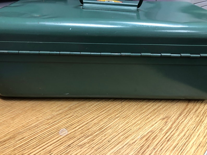 Vintage Simonsen Metal Box With Tray Green - Etsy