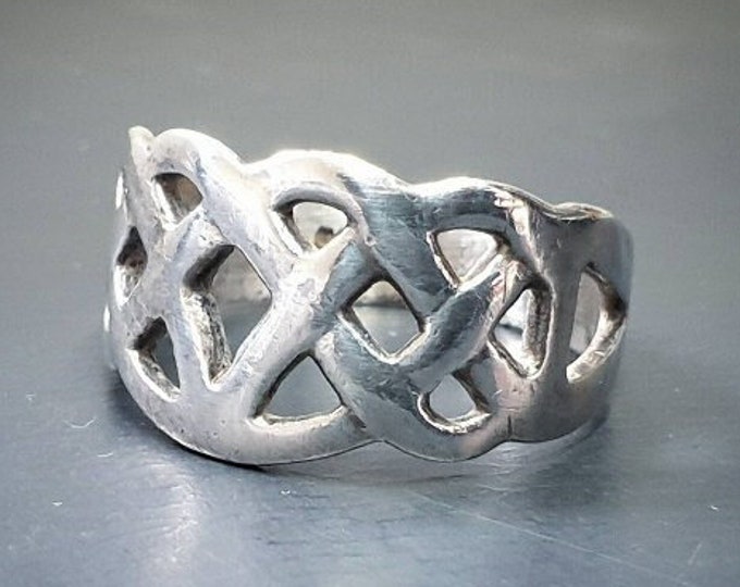 Vintage CELTIC SILVER RING Wide Celtic Knot Size R 8.5 4.5g - Etsy