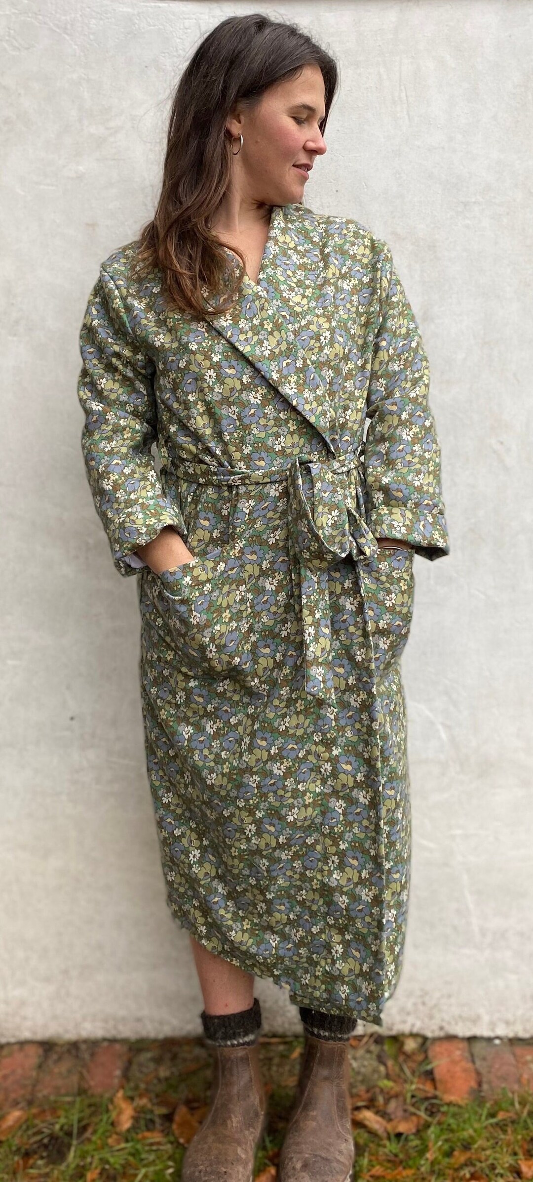 XS Viyella Robe in Vintage Green Brown Flowers - Etsy