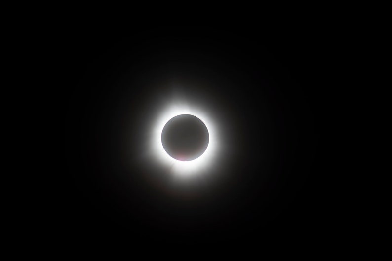 Total Solar Eclipse - Burst - Etsy