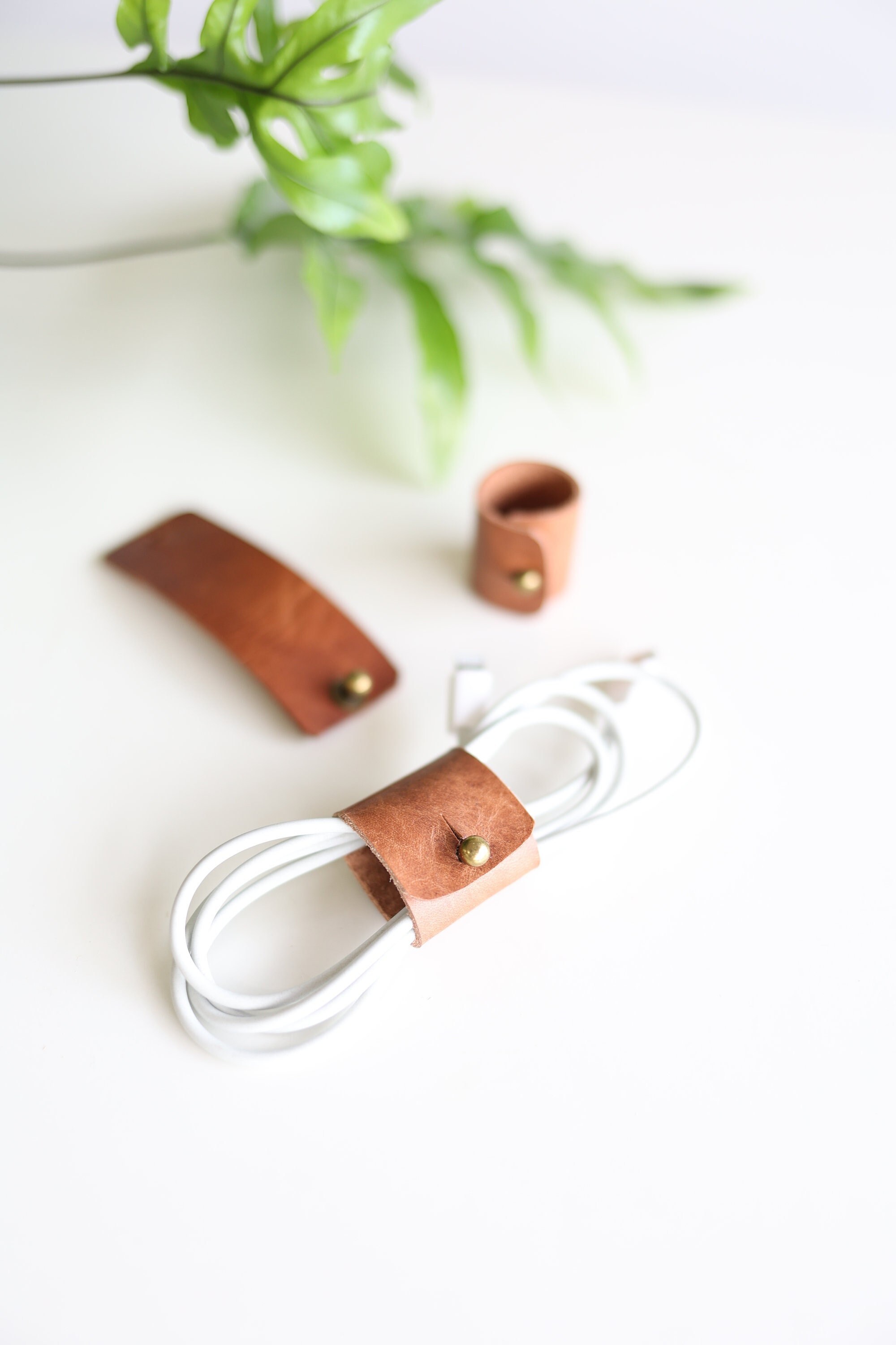 Cord Keepers - Set of 3 | Leather Cord Keeper Leather Electronic Wire ...
